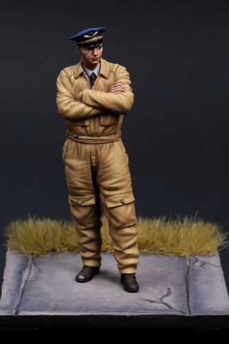The Bodi Miniatures 54005 French Pilot (WW II) No. 1