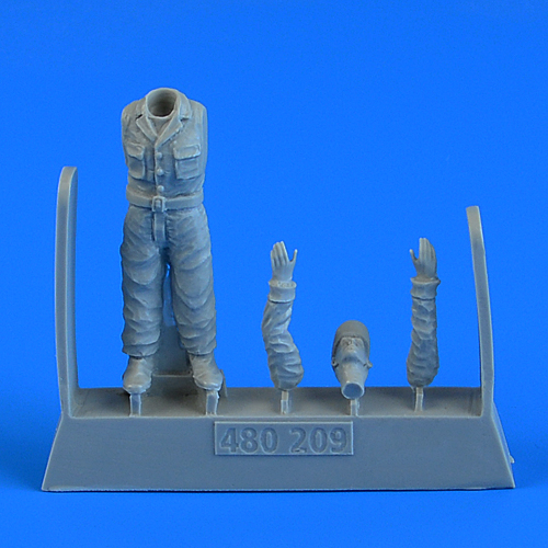 Aerobonus 480209 USAAF WWII Aircraft Mechanic