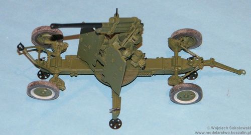 Choroszy Modelbud V16 Soviet 85-mm AA gun