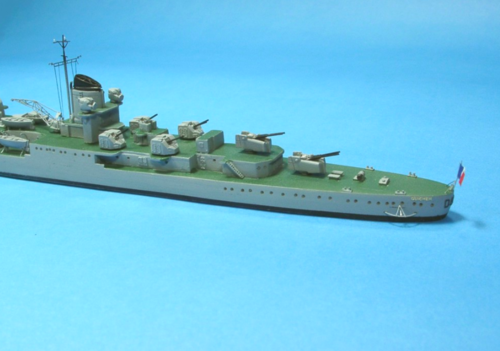 NIKO MODEL 7019 French AA Cruiser GUICHEN 1954