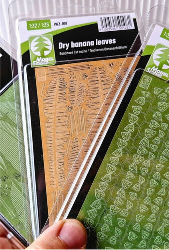 Model scene VG3-108 Dry Banana Leaves