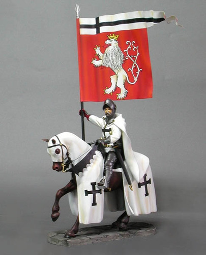 M-Model 32084 Teutonic Standardbearer 1410