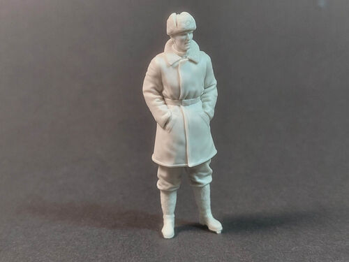 PanzerArt FI35-181 German Tank Officer In Winter Coat No. 1