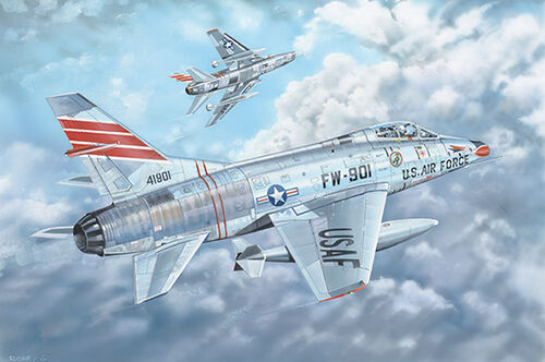Trumpeter 03221 F-100C Super Sabre