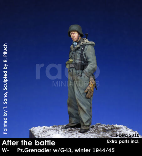 Rado Miniatures 35010 After the battle, W-SS Panzergrenadier w/G43, winter 1944/45