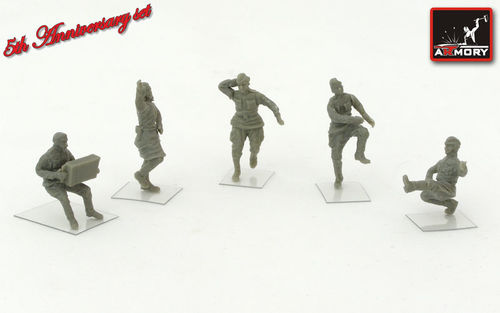 Armory Models Group F7221 Soviet soldiers at party