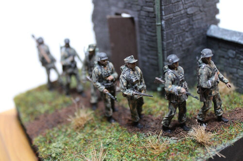 Peddinghaus-Decals 87F037 Soldiers Of The Waffen SS (7 Figures)