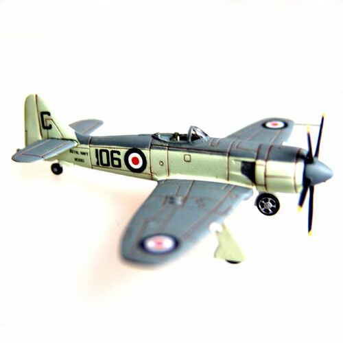Miniwing 009 Hawker Sea Fury FB.11 (1 resin kit - 1 decals version)