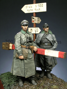 Alpine Miniatures 35056 WW2 German Officer Set (2 figs)