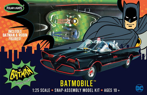 Polar Lights 965 Batmobile Snap Kit + Painted Figures