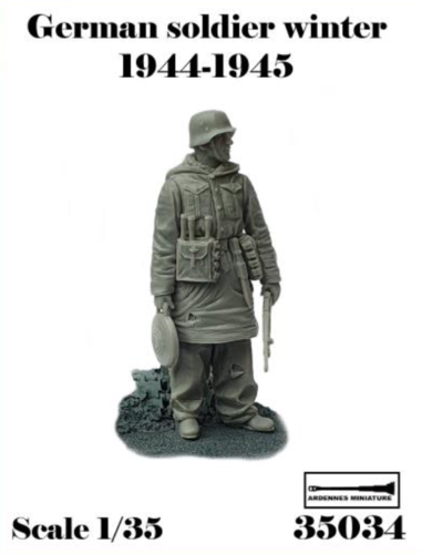 Ardennes Miniature 35034 German soldier winter 1944-1945