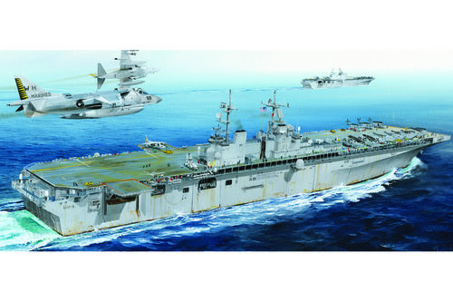 Hobby Boss 83405 LHD-4 USS Boxer