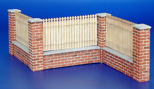 Plus Model 215 Fence with underpinning