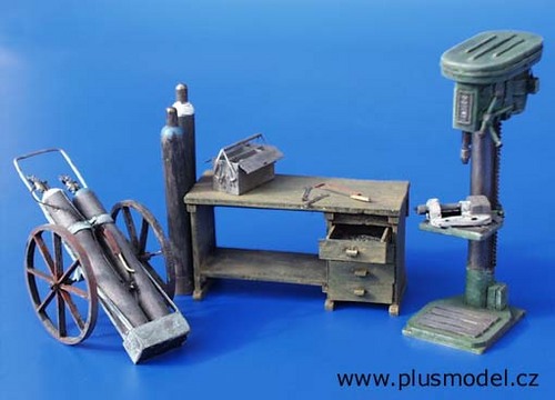 Plus Model 094 Workshop equipment