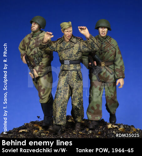 DISCONTINUED Rado Miniatures 35025 Behind enemy lines, Soviet Razvedchiki w/W-SS Tanker POW, 1944-45