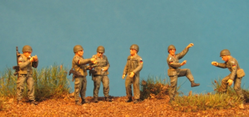 Germania-Figuren 72-CW-1001 Gunners for the LARS I