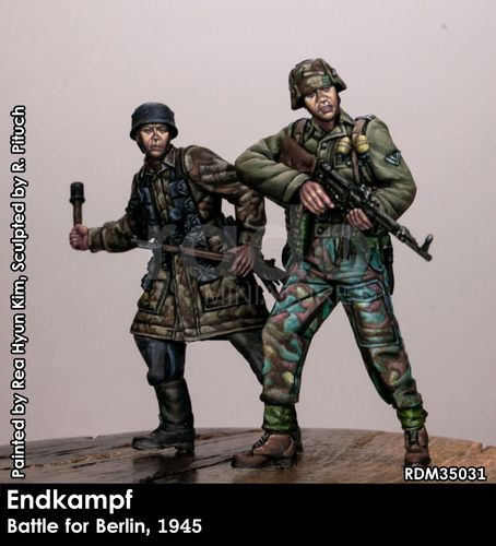 Rado Miniatures 35031 Endkampf, Berlin 1945 (two figures)