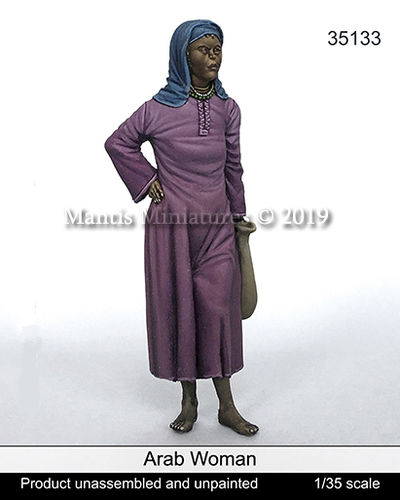 Mantis Miniatures 35133 Arab Woman