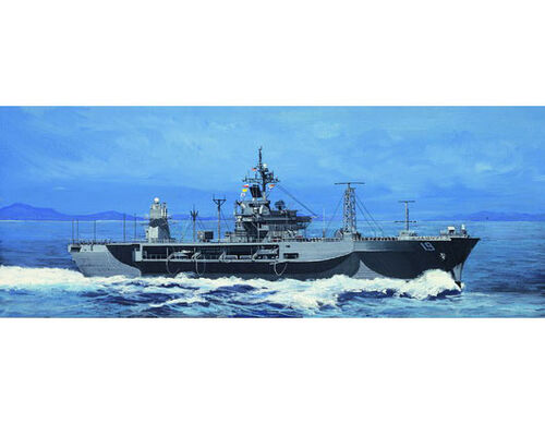 Trumpeter 05715 USS Blue Ridge LCC-19 1997