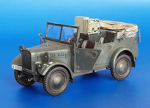 Plus Model 205 Kfz.2 Stewer Radio Car