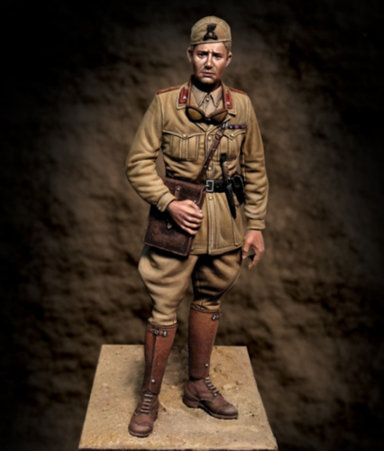 Royal Model di R. Reale 854 Italian Officer Libia 1940