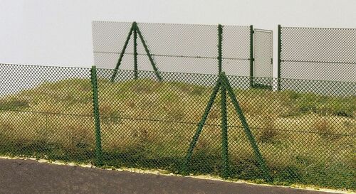 Model scene 48130 Chain fence