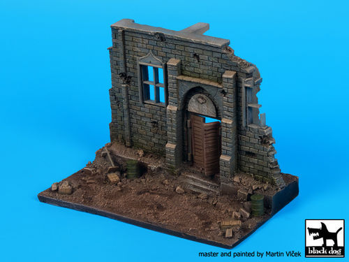 Black Dog D72053 Street with house ruin N°3 base (150x90 mm)