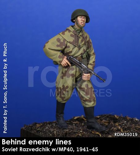 Rado Miniatures 35019 Behind enemy lines, Soviet Razvedchik w/MP40, 1941-45