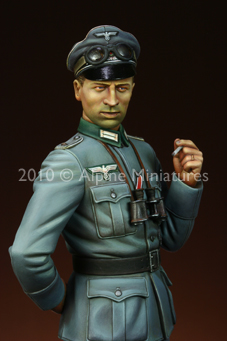 Alpine Miniatures 16009 German Infantry Officer