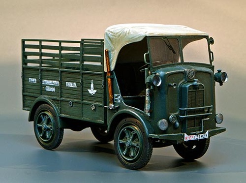 Plus Model 258 Italian light lorry SPA39