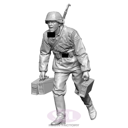 SOLMODEL MM653 German WWII MG34 Machine Gun Ammunition Soldier (3D-Printed)