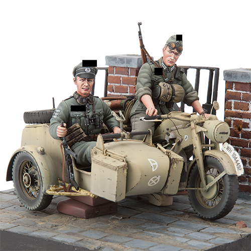 SOLMODEL MM183 Zundapp KS-750 with Sidecar & Troopers