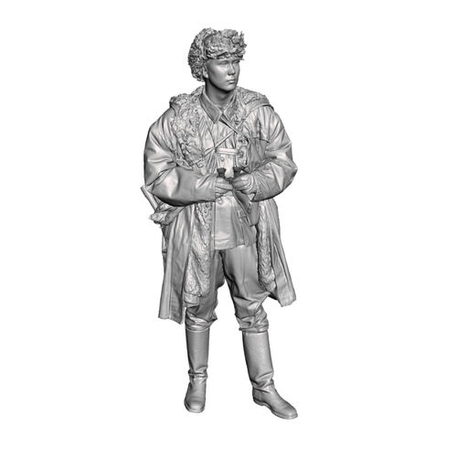 3d Scale Model Universe 72F040 German WW2 Waffen SS Young Officer in Winter Clothing (Late War)