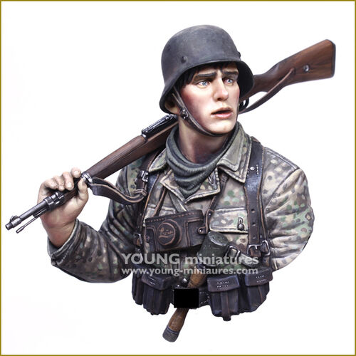 Young Miniatures YM1895 Young German WWII Soldier