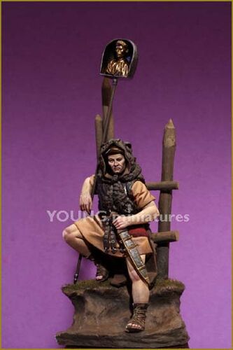 Young Miniatures YH7004 Roman Imaginer - 1st Century AD