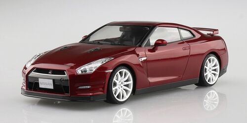 Aoshima 06245 NISSAN R35 GT R 2014 GOLD FLAKE RED PEARL