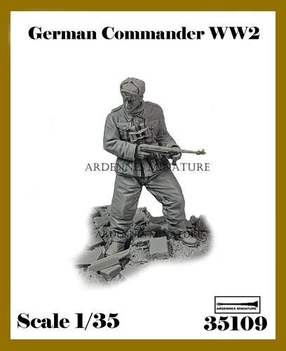 Ardennes Miniature 35109 German WW2 Commander