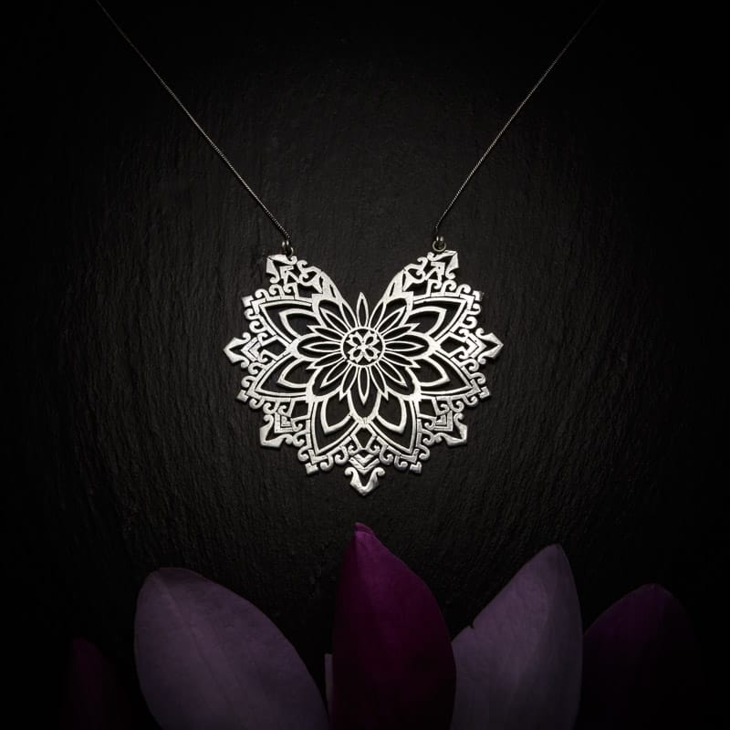 ABUNDANCE Silver Plated Pendant Necklace