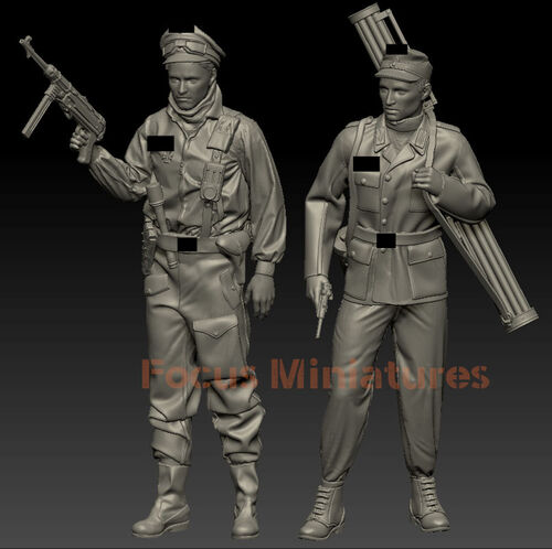 FOCUS MINIATURES 3532 German WW2 Elite Soldiers (1945) - 2 figures