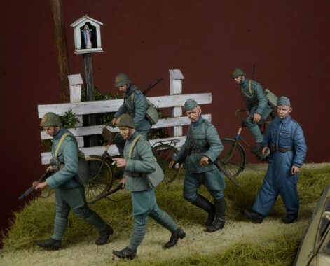 D-DAY miniature studio 35268 'For Queen & Country' Special Edition Set - WWII Dutch Soldiers 1940 (6 Figures + 2 Bicycles)