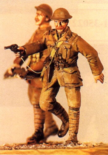 TAURO MODEL 35-022 British Army Officer (1915-1916)