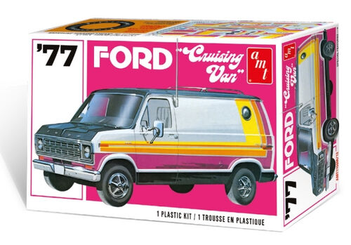 AMT/ERTL 1108 Ford Cruising Van (1977)