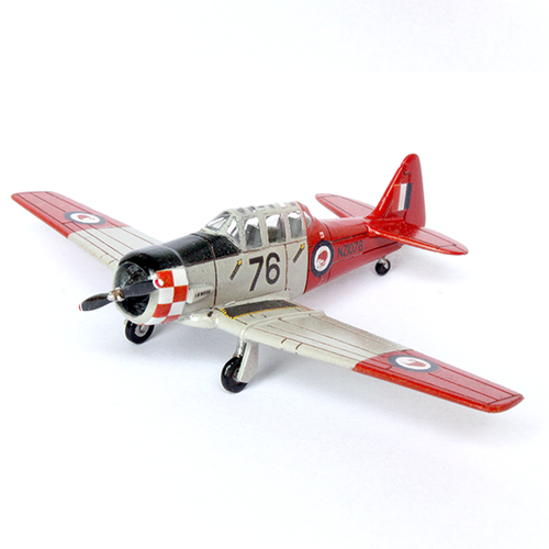 Miniwing 308 North American Harvard Mk.II NZAF (1 plastic kit in bag - 1 decal version)