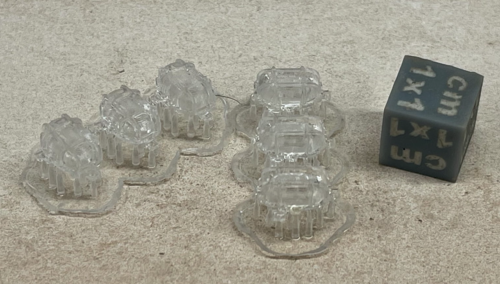 EMP3D 48080204 Oprawa ścienna przeźroczysta - typ 1 - 3 sztuki
