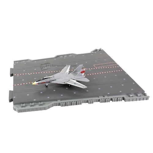 Forces of Valor 831102 CVN-65 Deck, Section #B Deck + F-14A VF-1 “Wolfpack"