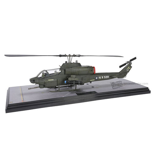 Forces of Valor 820003B-3 Bell AH-1W "Whiskey Cobra" attack helicopter