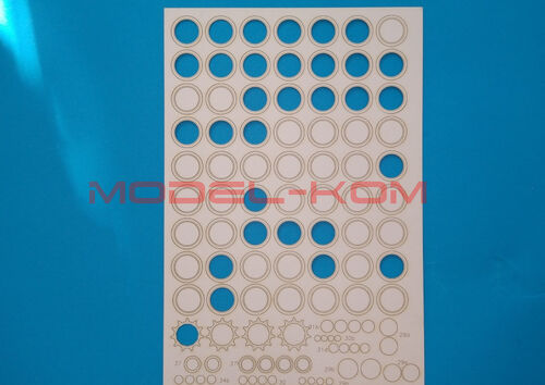 Model-Kom 2-2024-2-AKC06 M270 MLRS - Laser Cut Wheels