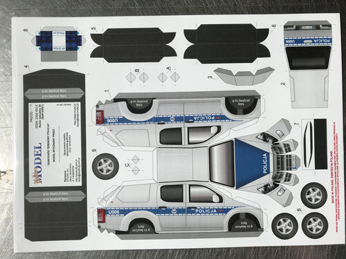 Sklej Model SP24 Samochód terenowy policja