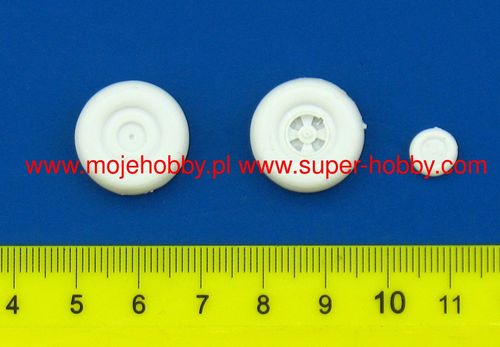 Haliński KA-Wheels-18 Resin Wheels For Spitfire XVIe