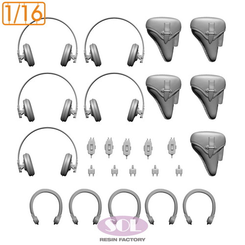 SOLMODEL MM981 German WWII Armored Vehicle Headphone Sets & P08 Holster